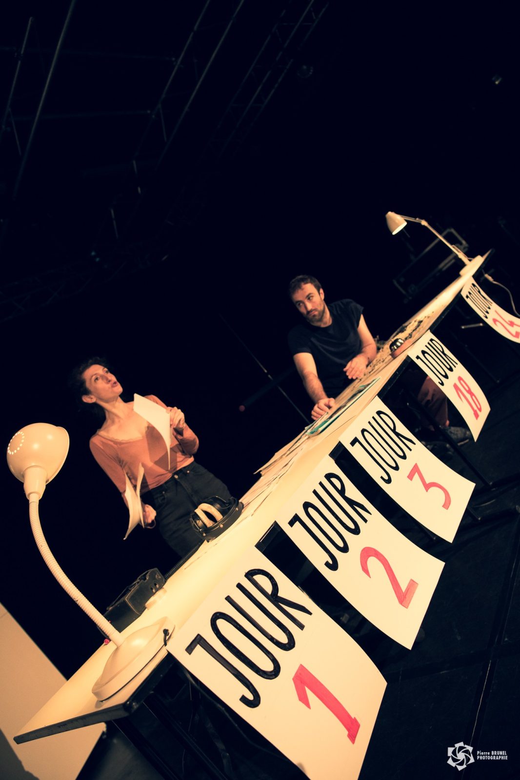 Spectacle "Il n’est pas trop tard puisqu’on est là…" à Chambonas ...